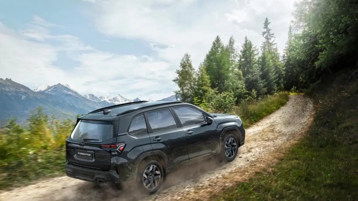 Subaru Forester: універсальний кросовер для міста, траси та бездоріжжя